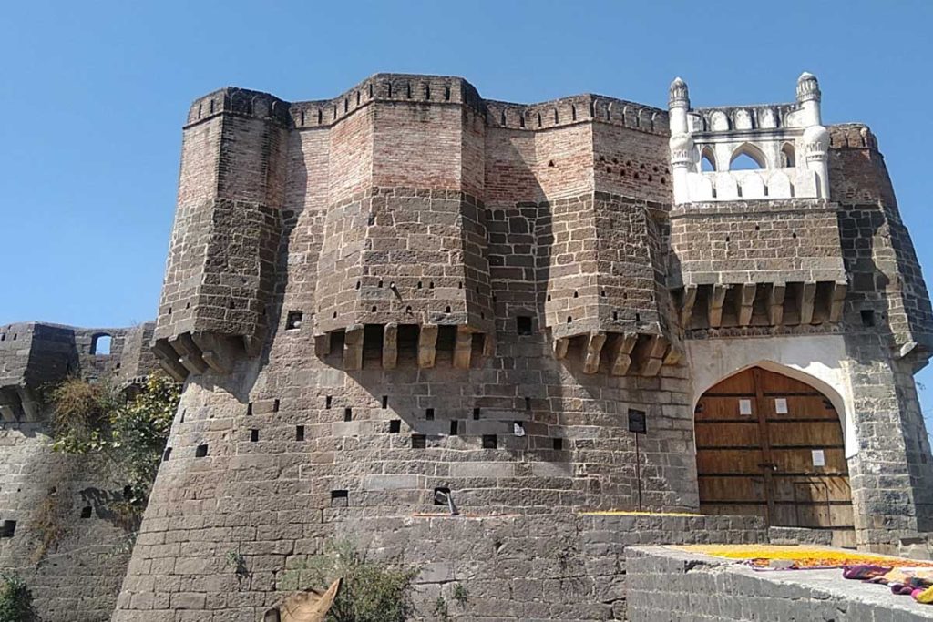 औसा किल्ला – मराठवाडा टुरिझम डेव्हलपमेंट चेंबर
